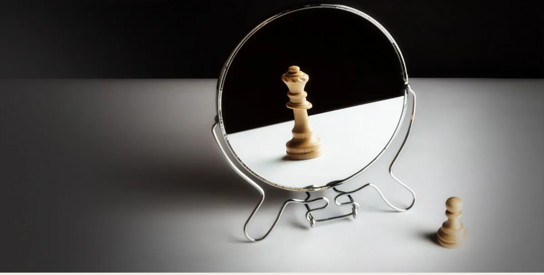 People around us are mirrors and your life is a reflection – Dose of Bliss